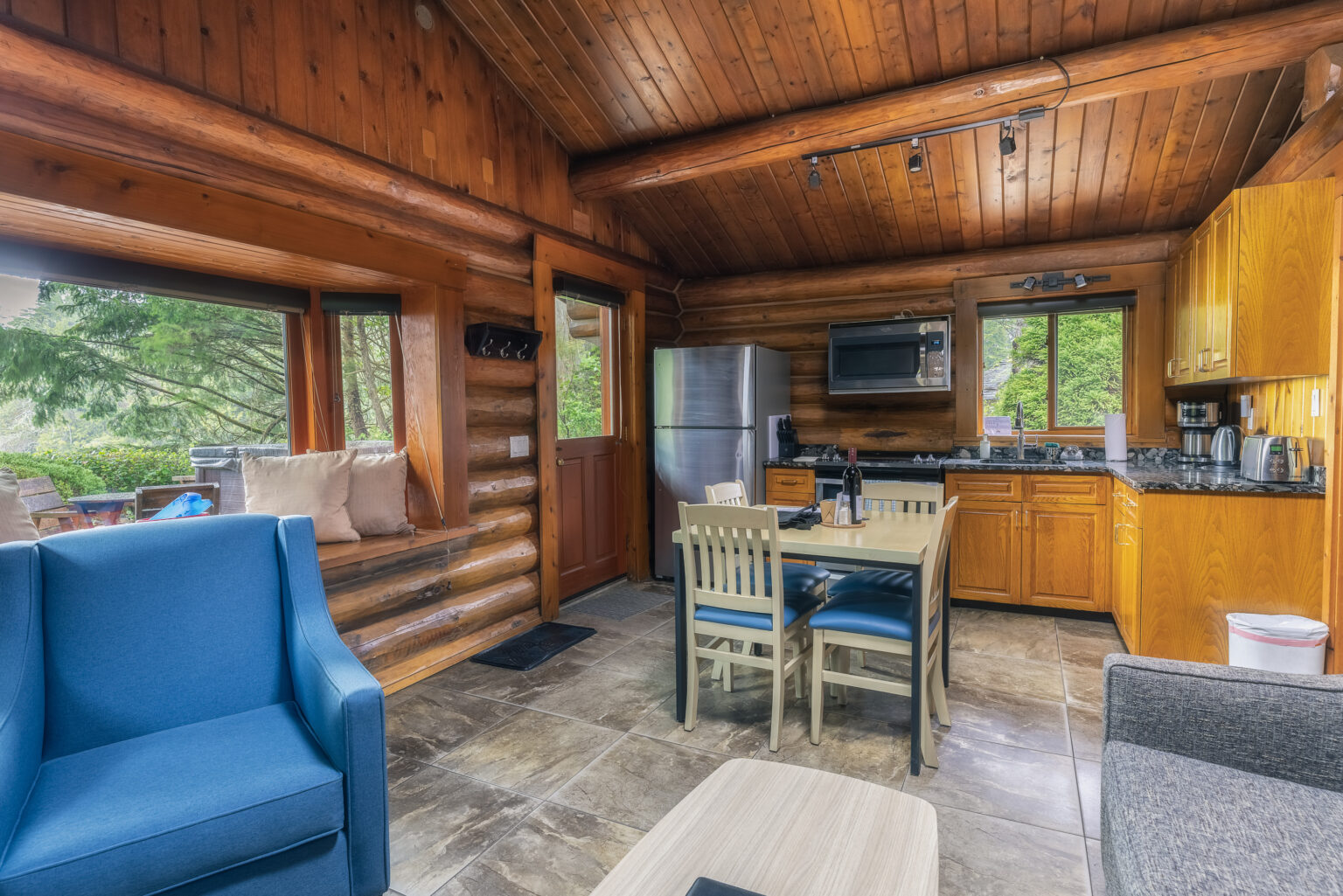 Crystal Cove Beach Resort - Best Tofino Camping And Cabins - BestEver.Guide