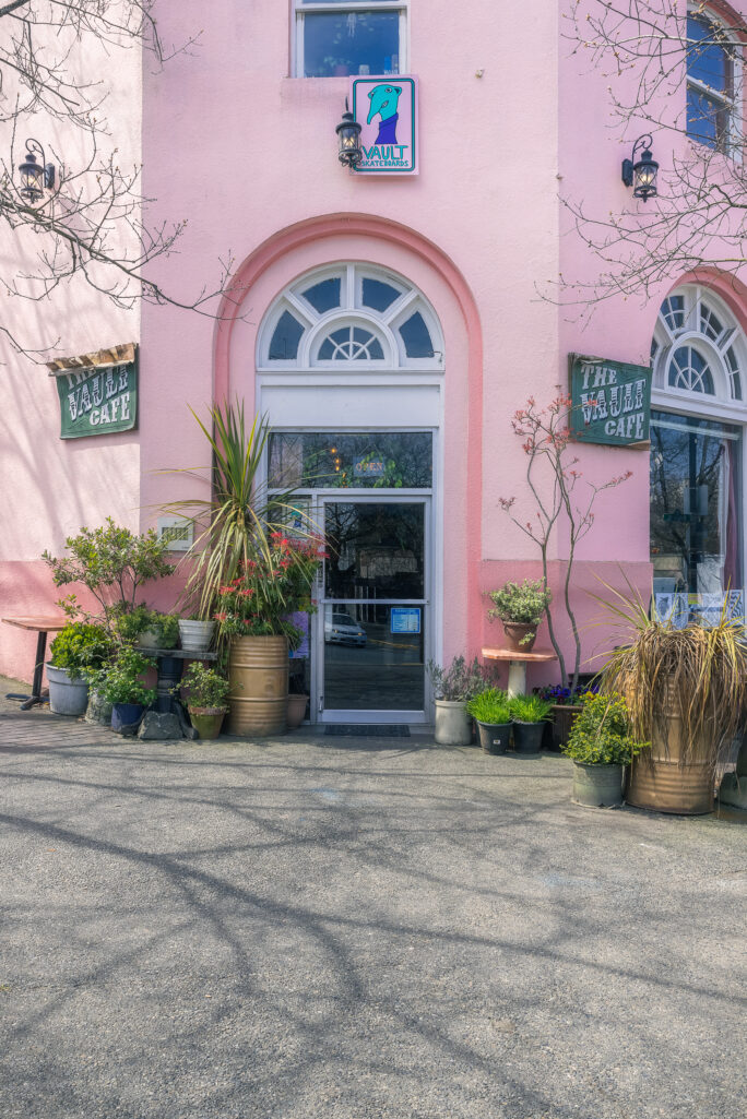 24 Best Nanaimo Restaurants - BestEver.Guide